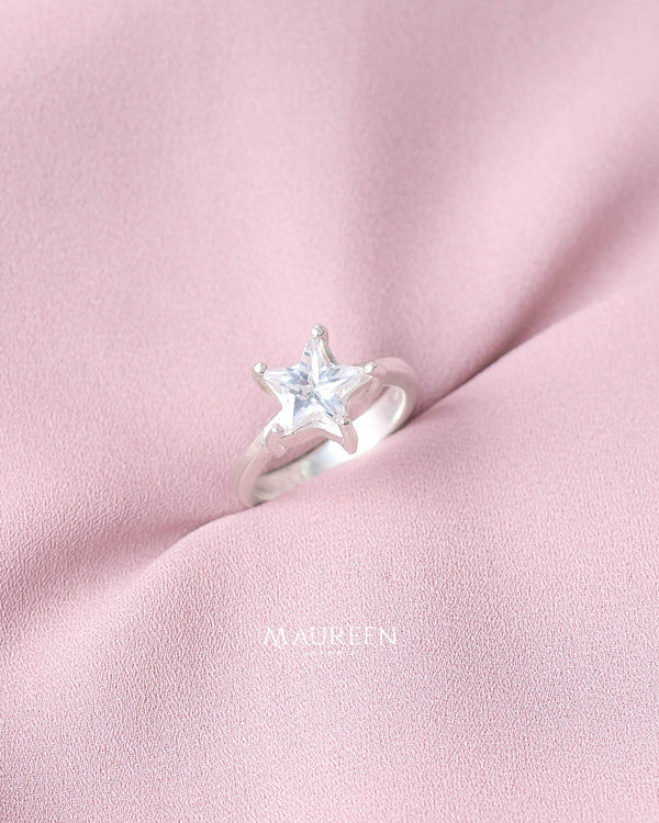 Anillo con circon en forma de estrella - Plata – Maureen Joyería